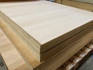 ≥ platen multiplex 30 mm dik eiken gefineerd — Platen en Panelen ...