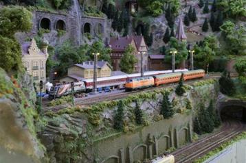 ≥ VOOR HET ONTWERP EN BOUW EN VERKOOP VAN MODELSPOORBANEN H0 ...