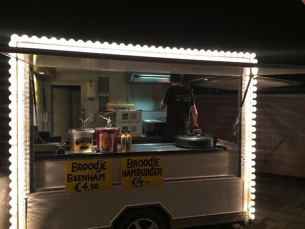 ≥ Hamburgerwagen,beenham,shoarma,friet,patatkar,broodjes — Restaurants ...