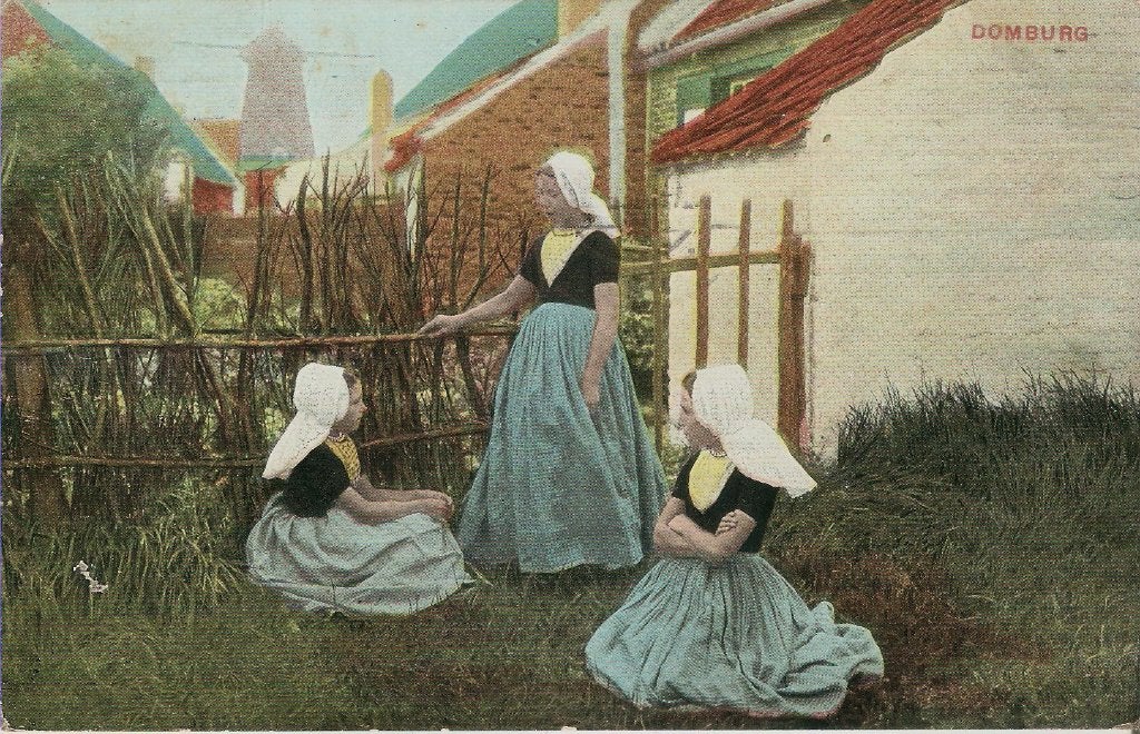 ≥ Domburg = Westkapelle klederdracht molen De Noorman 1911 ...