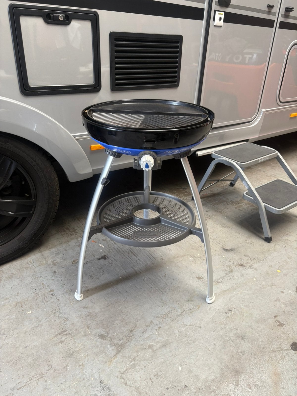 ≥ Cadac Safari Chef 50 BBQ/Grill skottel braai. (m2405532537) — Caravan ...