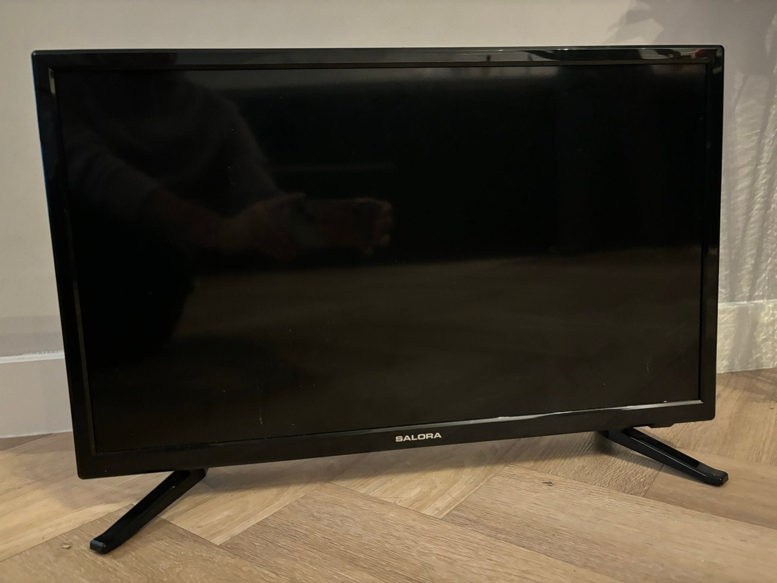 ≥ Salora 24" HD LED TV - Compacte Televisie — Televisies — Marktplaats