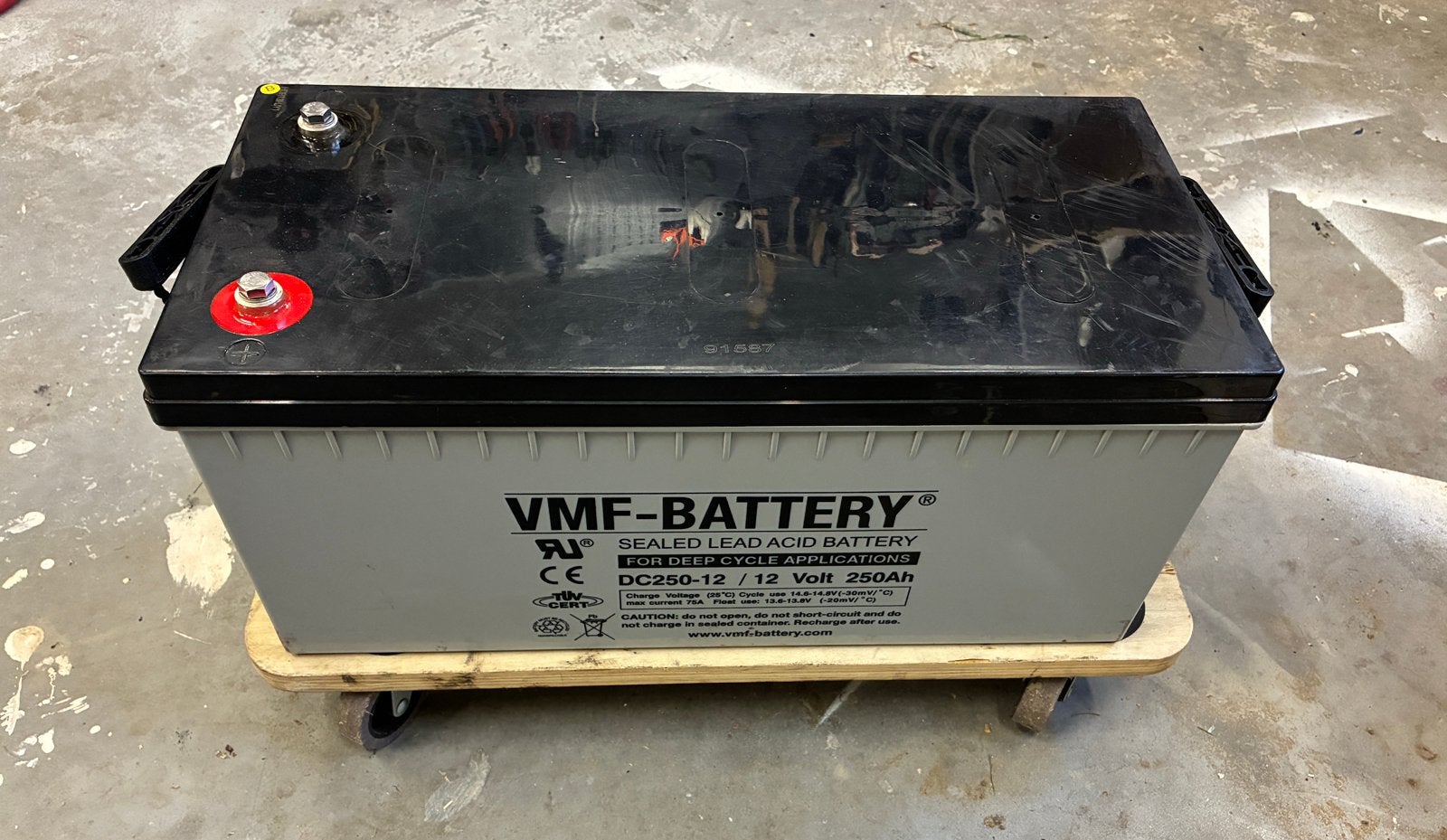 ≥ VMF AGM accu. 12V 250Ah — Camper-accessoires — Marktplaats
