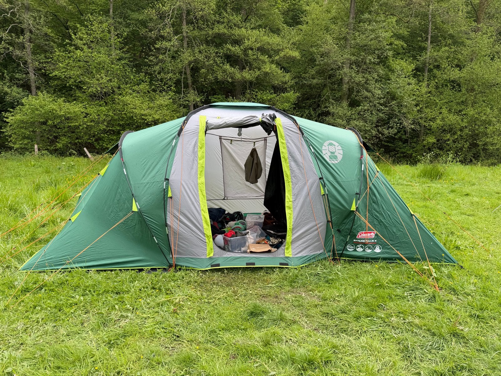≥ Coleman Spruce Falls Black-Out Tent 4P - Zo goed als nieuw — Tenten ...