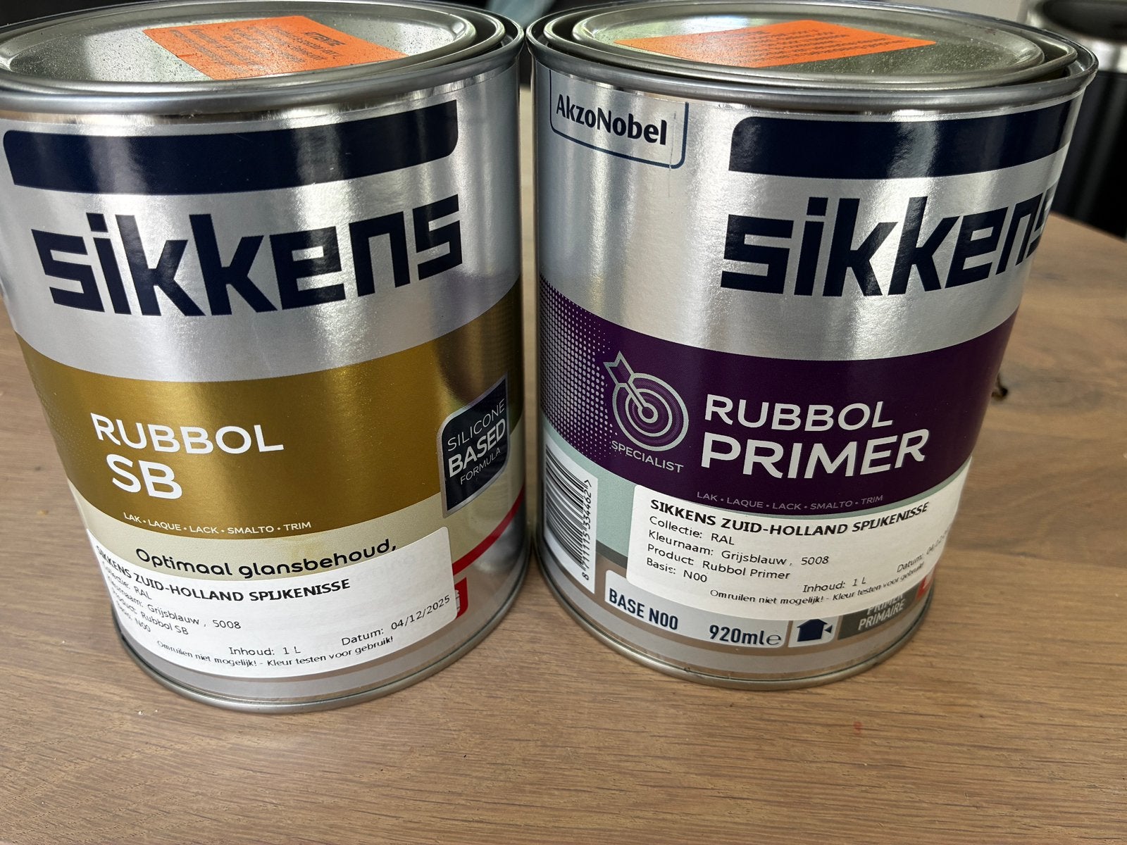 ≥ Nieuwe Sikkens Rubbol SB en Rubbol Primer - Grijsblauw — Verf, Beits ...