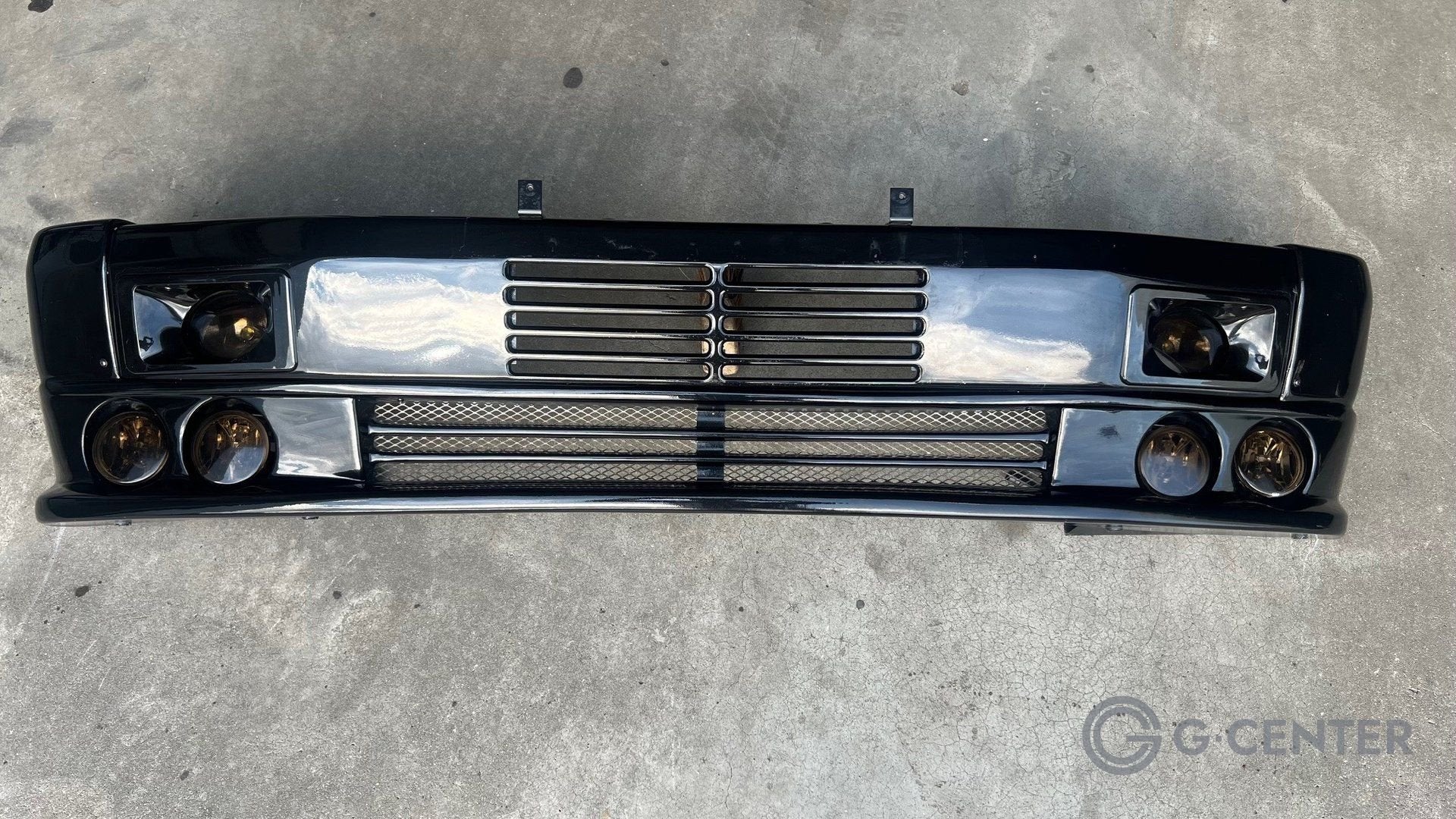 ≥ Mercedes- Benz Voorbumper met onderspoiler en verlichting G ...