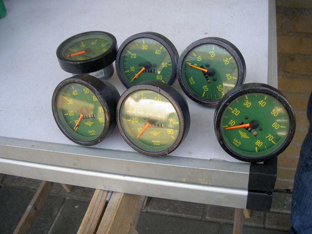 ≥ nog 5 x div. groene km tellers — Brommeronderdelen | Zundapp ...