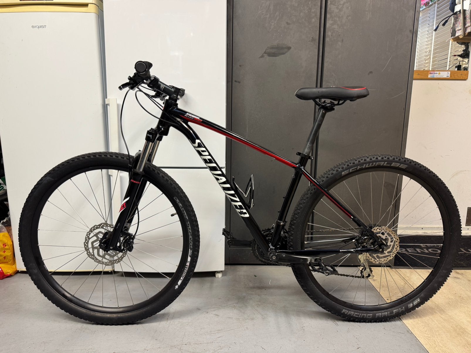 ≥ Mountainbike 29 inch Specialized Rockhopper, maat 43 cm-19”M ...