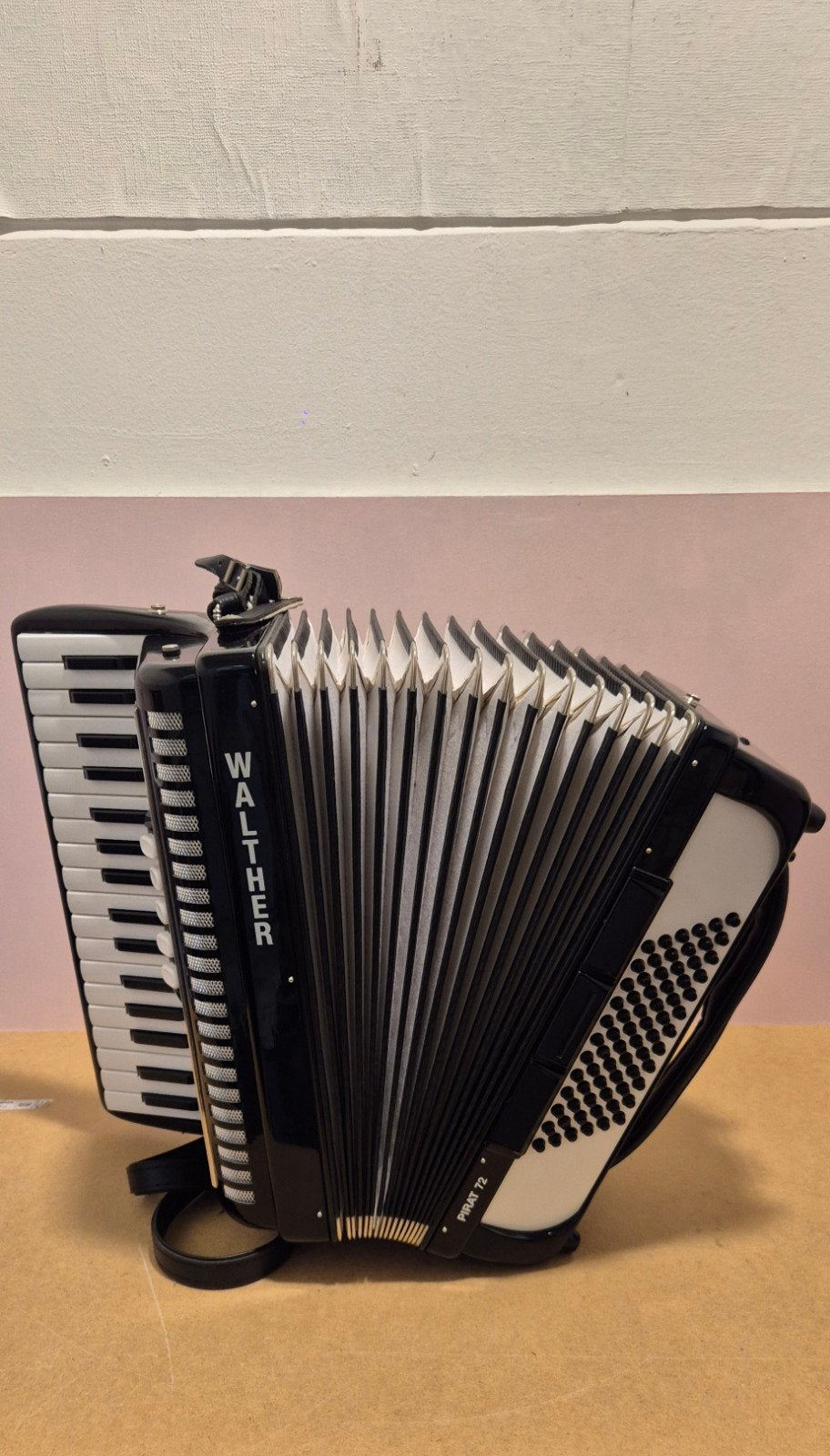 ≥ Walther Pirat 72 Accordeon - Zeer Goede Staat met Koffer — Accordeons ...