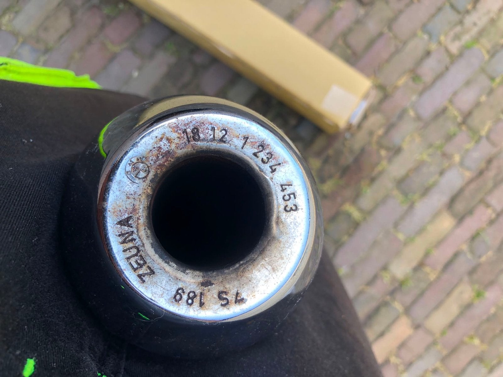≥ BMW R100 originele Zeuna rechter demper 40mm — Onderdelen | BMW ...