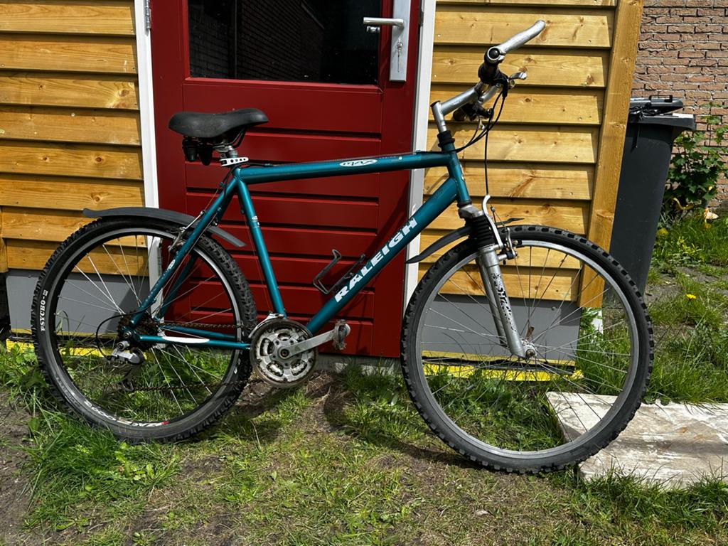 ≥ Goed werkende Raleigh fiets - Klaar voor gebruik! — Fietsen ...