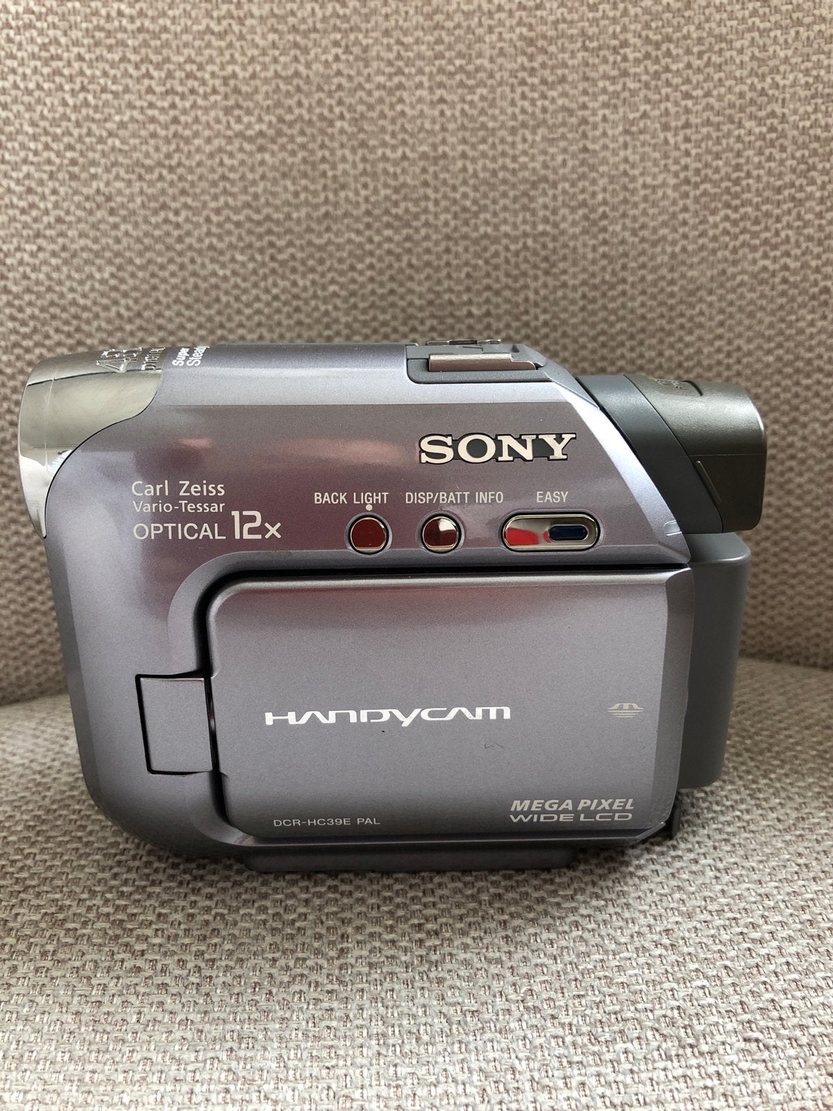 ≥ Sony Handycam DCR-HC39E PAL Mini DV Camcorder — Videocamera's ...