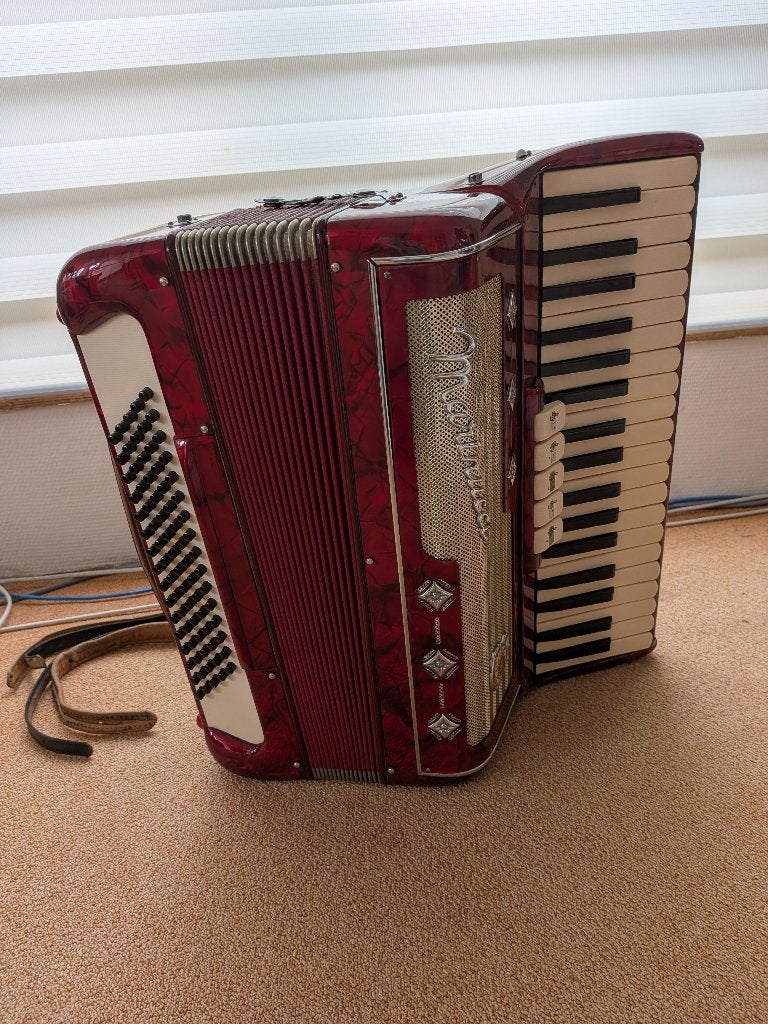 ≥ Marinucci Accordeon - Mooi vintage instrument incl. koffer ...