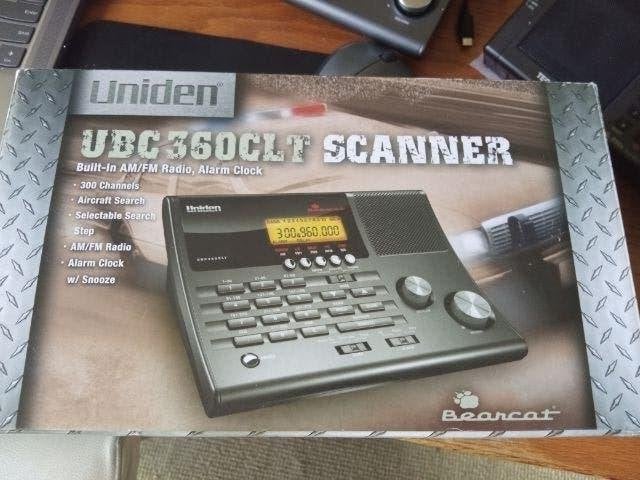 ≥ Uniden UBC 360CLT Scanner - AM/FM Radio & Wekker — Scanners — Marktplaats
