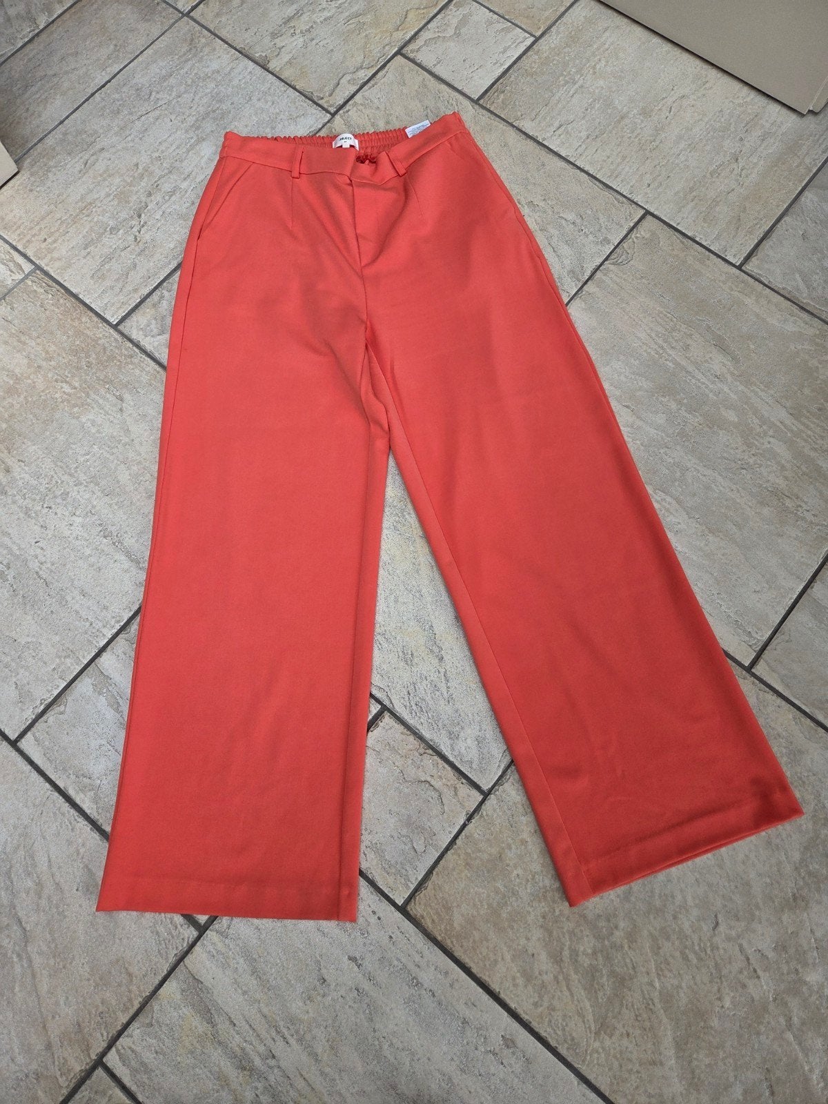 ≥ Abrikoos kleurige broek van Object maat 44 — Broeken en Pantalons ...