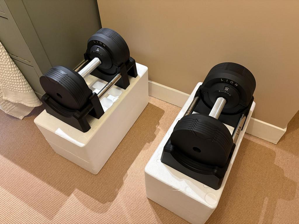 ≥ Verstelbare dumbbells Lion Inside Blackvalor 4-23,5 kg ...