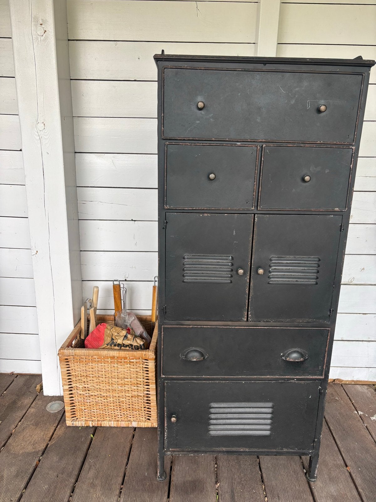 ≥ Vind metalen kast loods 5 op Marktplaats - juni 2026
