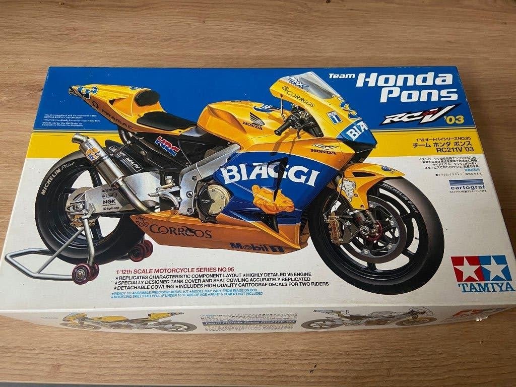 ≥ Tamiya 14095 Honda Pons rcv 211 '03 met Reji Decals (m2405685563 ...