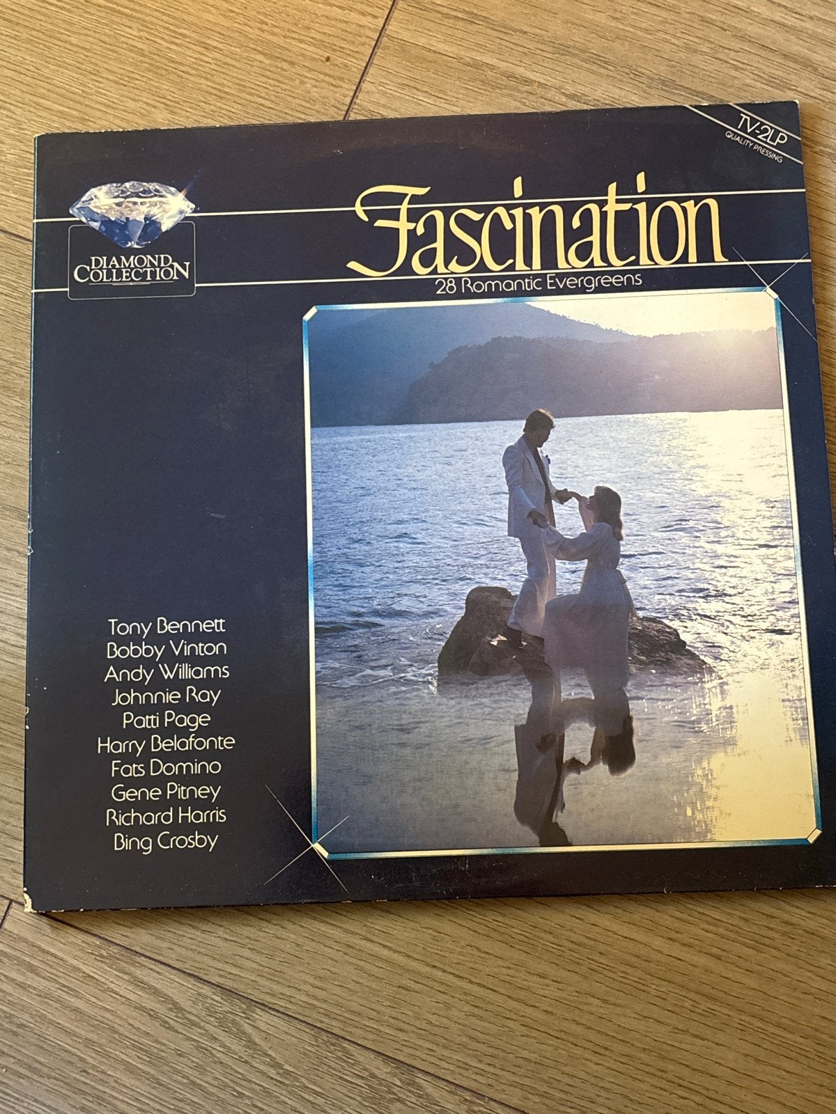 ≥ Fascination: 28 Romantic Evergreens - Diamond Collection — Vinyl ...