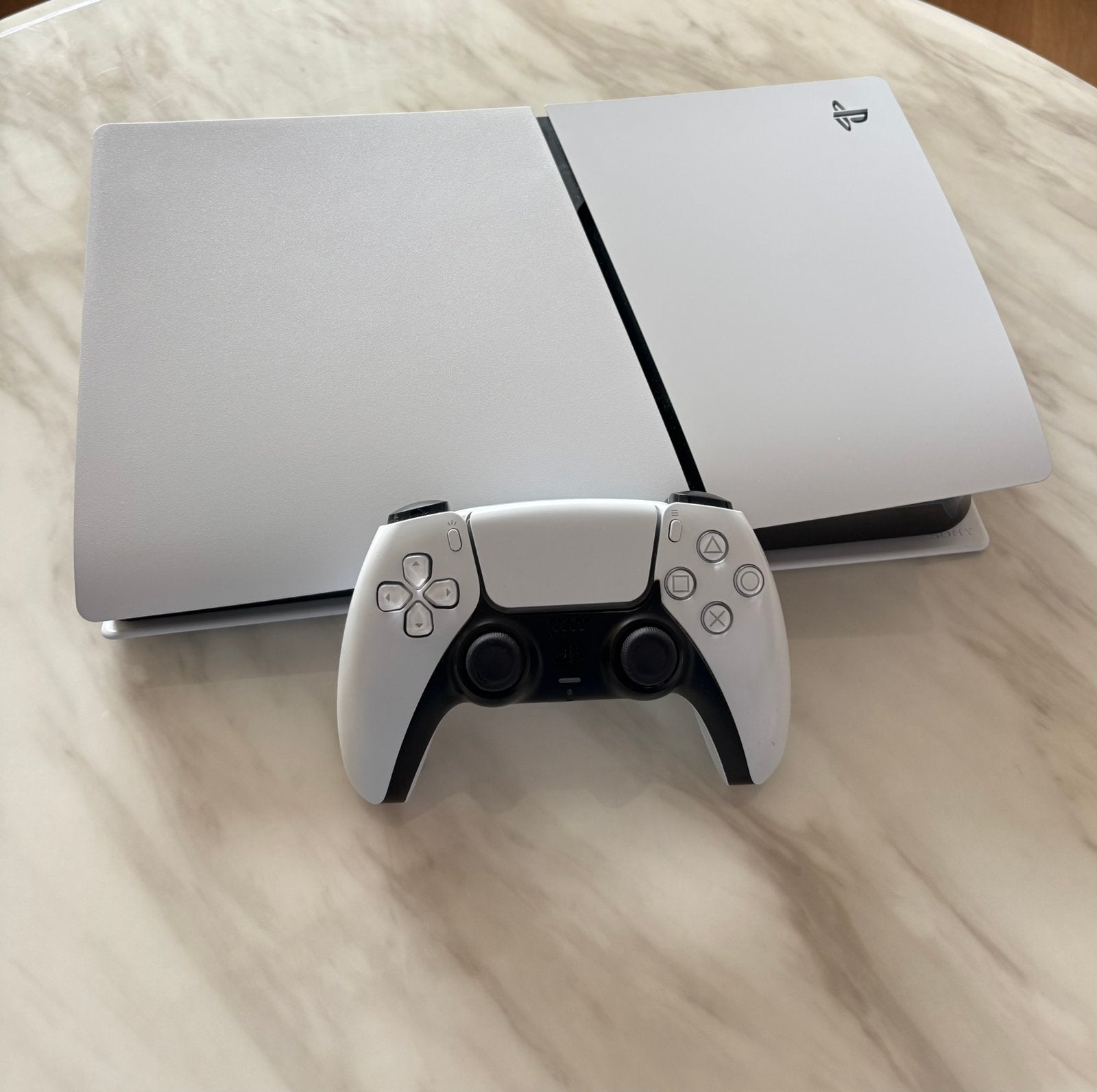 ≥ Ps5 slim + MSI 24 inch 144Hz monitor compleet pakket — Spelcomputers ...