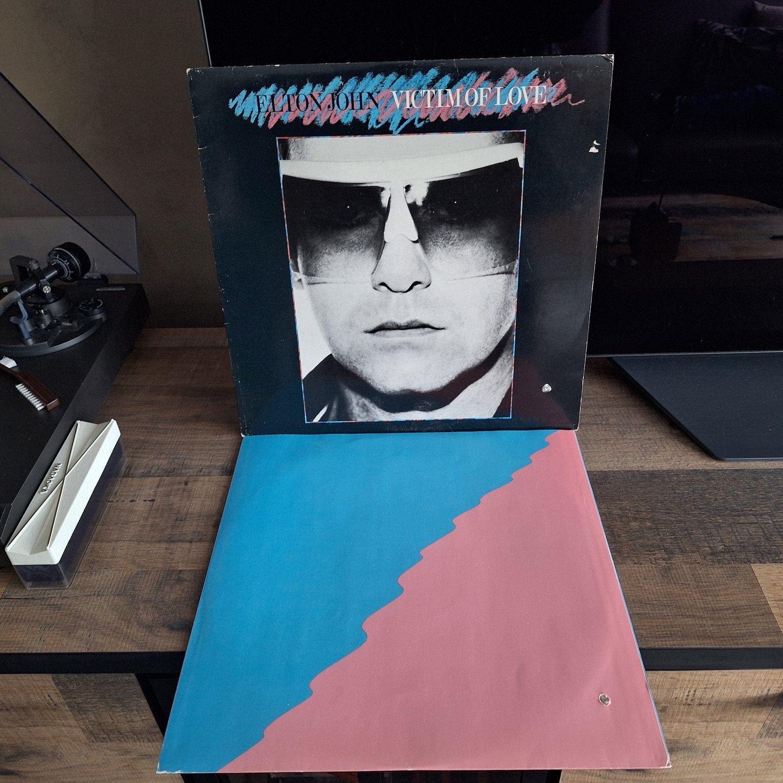 ≥ Elton John victim of love — Vinyl | Pop — Marktplaats