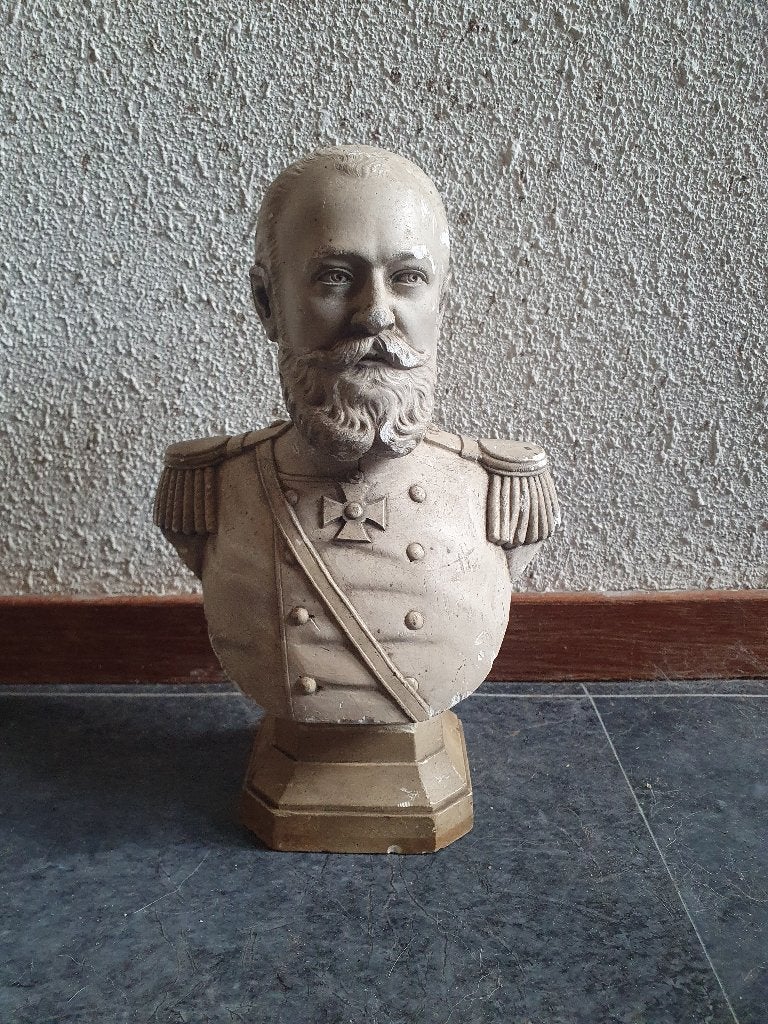 ≥ Buste van Duitse/Pruisische generaal of adel – gips — Antiek ...
