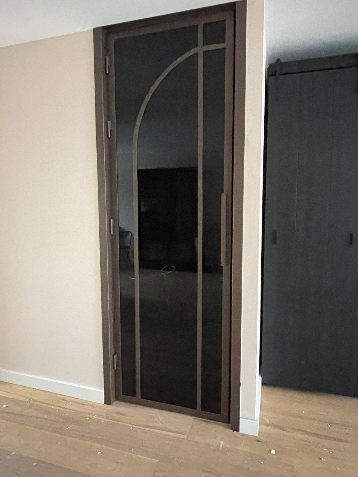 ≥ Stalen deur, donker brons gepoedercoat, brons getint ...
