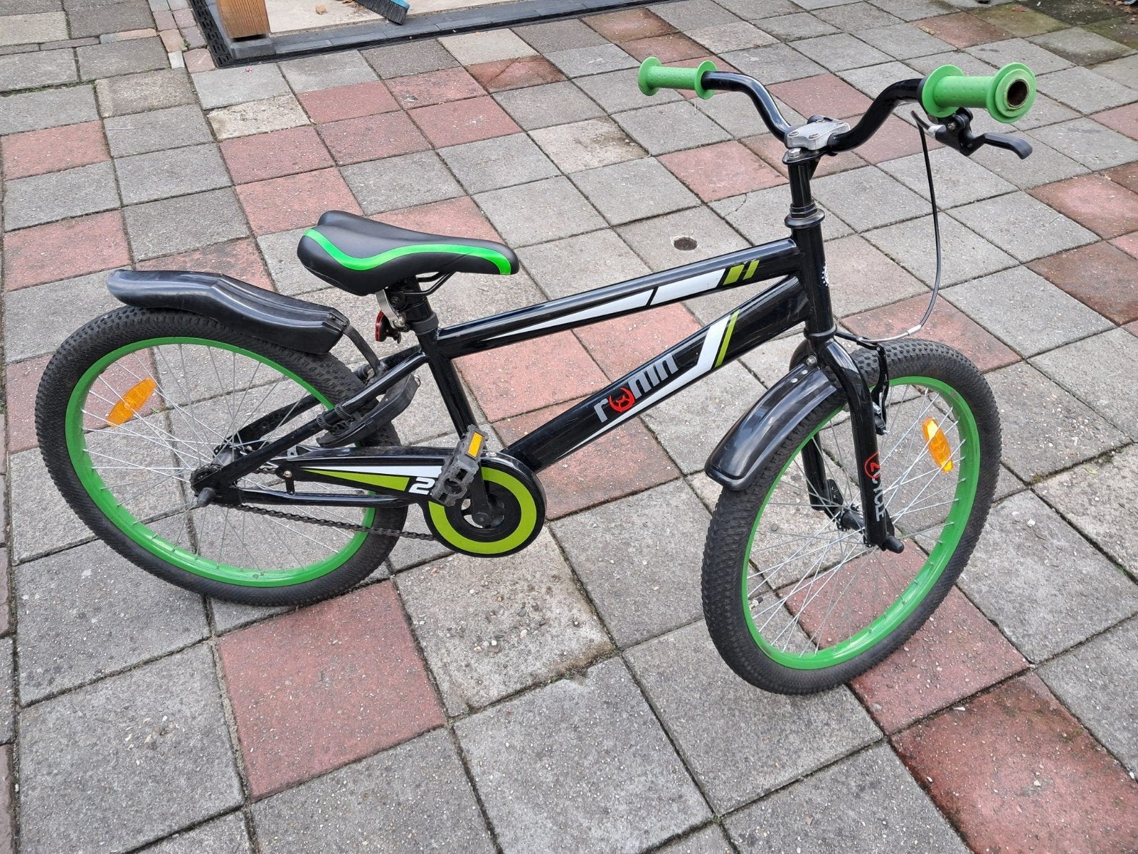 ≥ Mooie jongens fiets 22 inch / hand & terugtraprem — Fietsen | Jongens ...