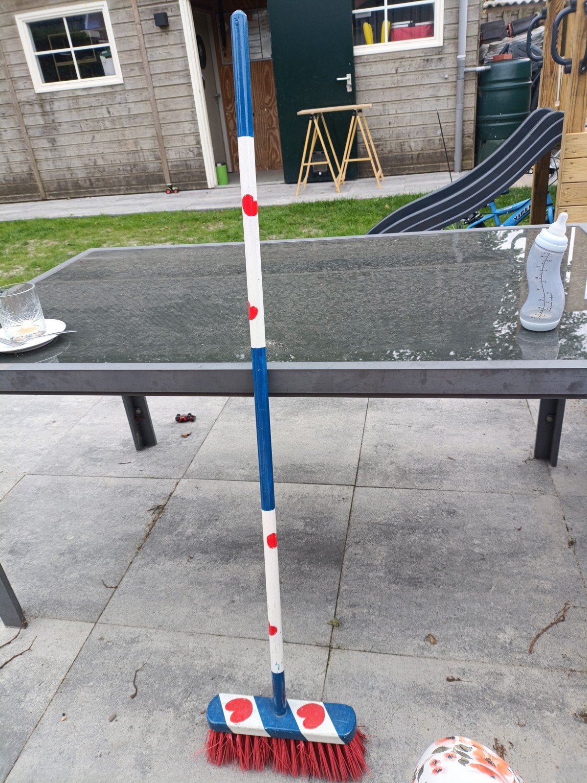 ≥ Vrolijke bezem met Friesche vlag (m2407843809) — Schoonmaakartikelen ...
