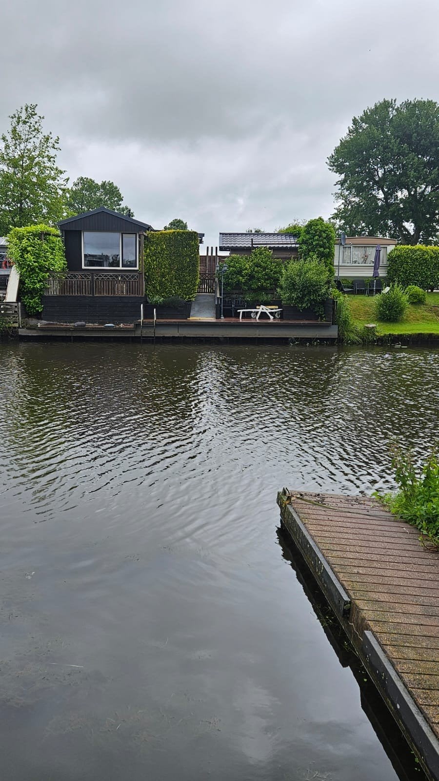 ≥ Unieke Goed geïsoleerde Chalet/stacaravan aan het vaarwater ...