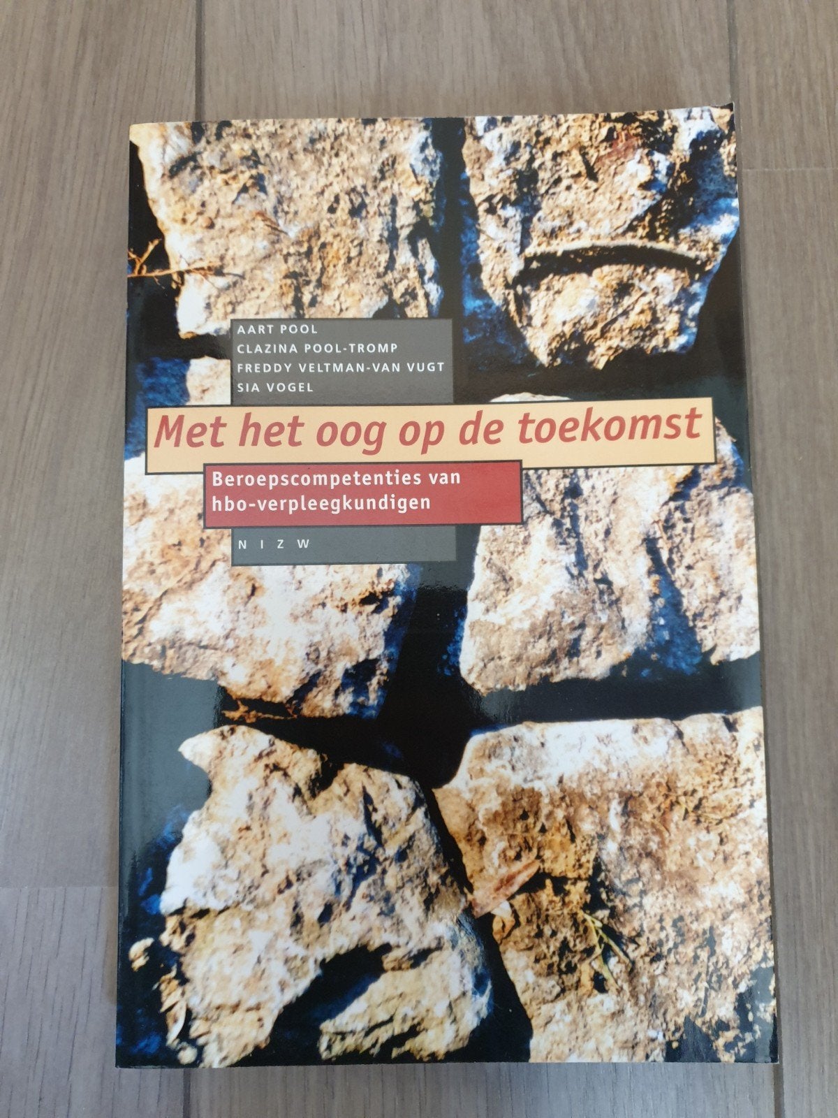 ≥ Boek met het oog op de toekomst (m2408013528) — Studieboeken en ...