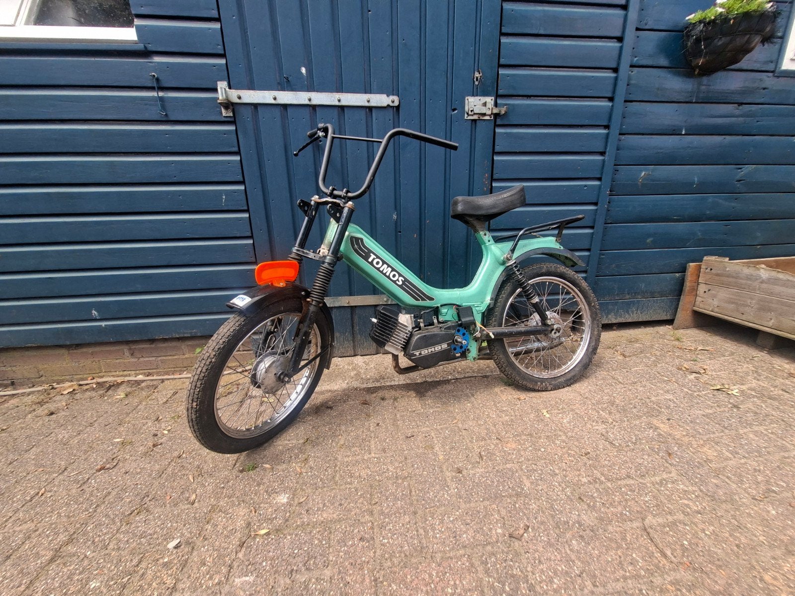 ≥ Tomos 65cc met gereviseerd blok en spaakvelgen — Brommers | Tomos ...