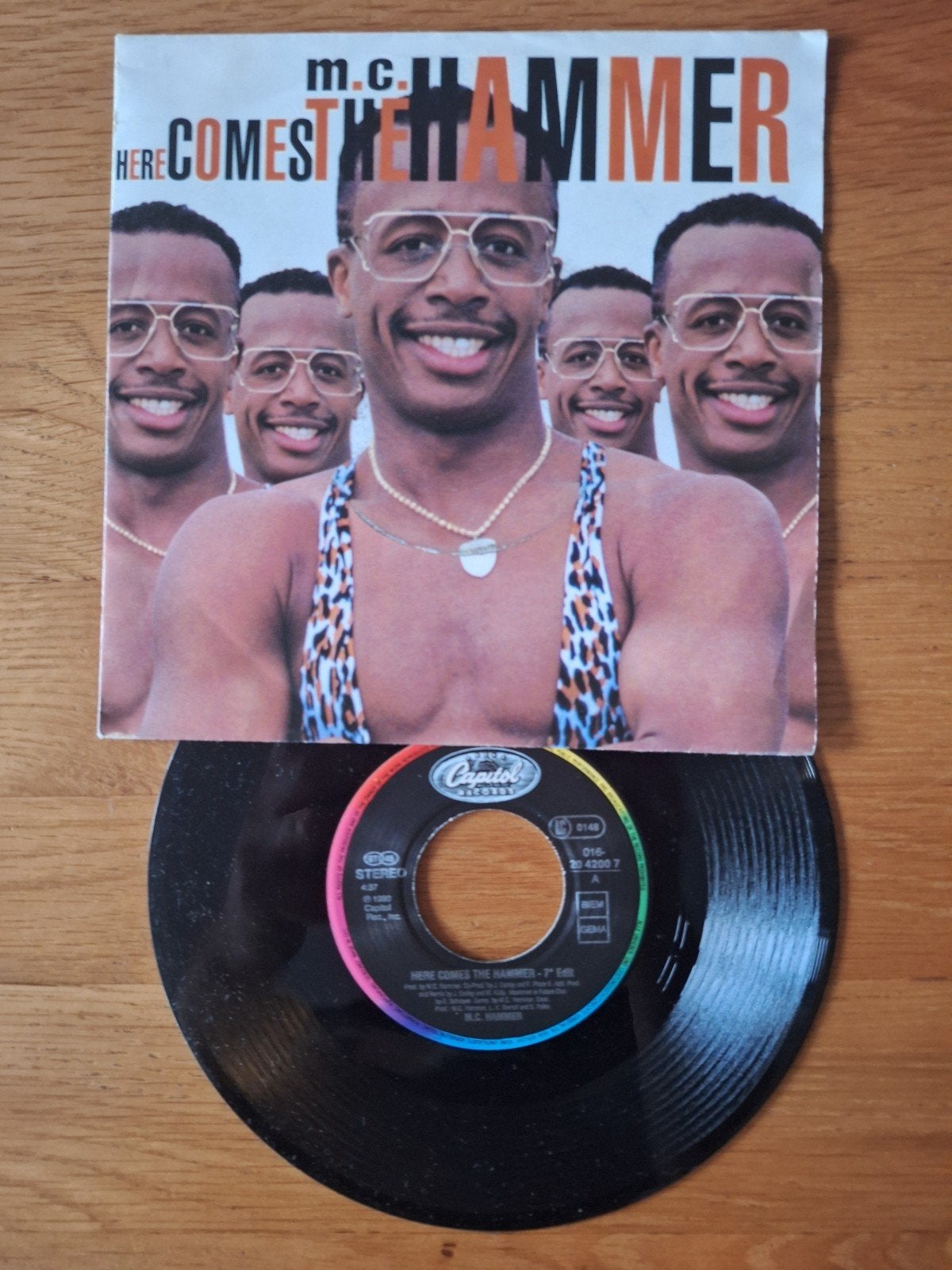 ≥ M.C. Hammer - Here Comes The Hammer (Single) — Vinyl Singles ...