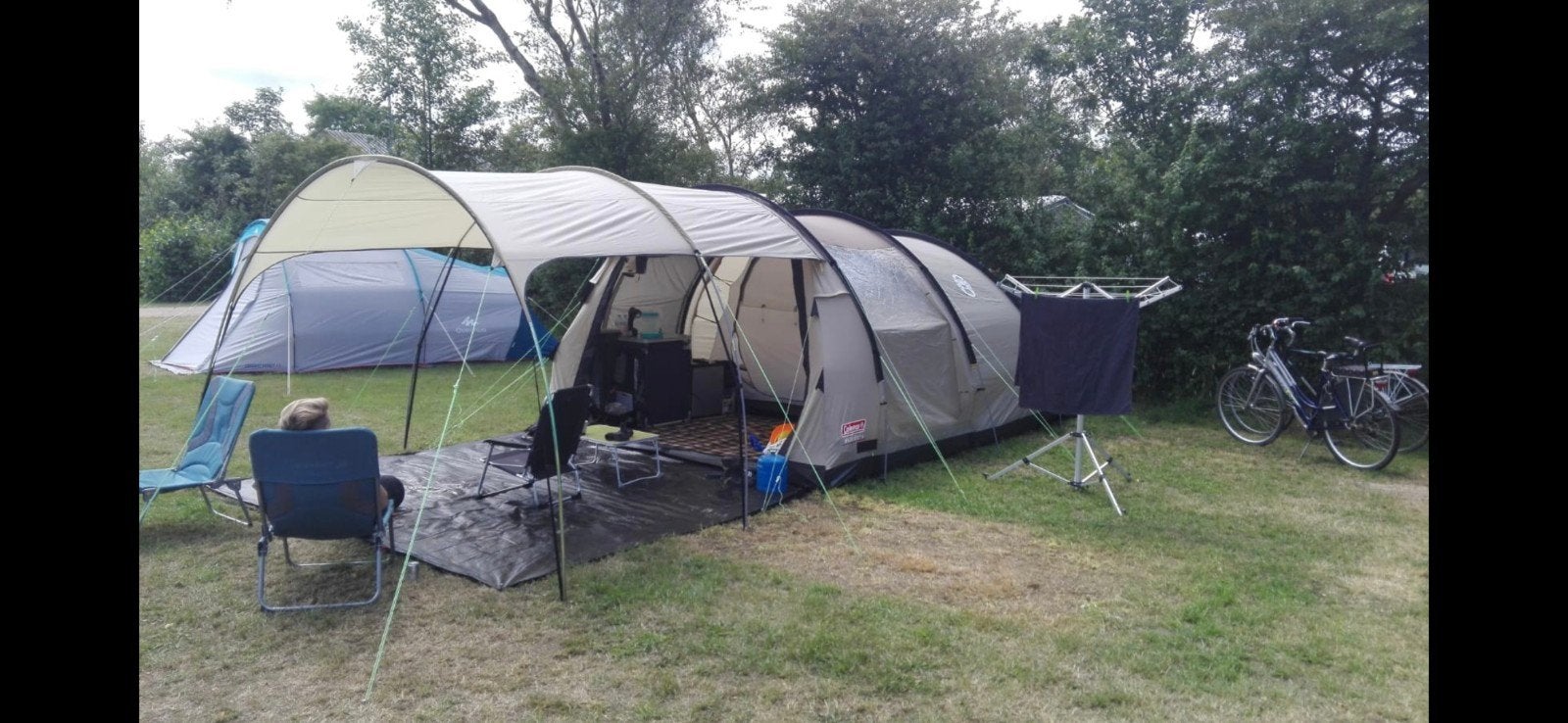 ≥ Coleman Mackenzie 4 tent met vloerkleed — Tenten — Marktplaats