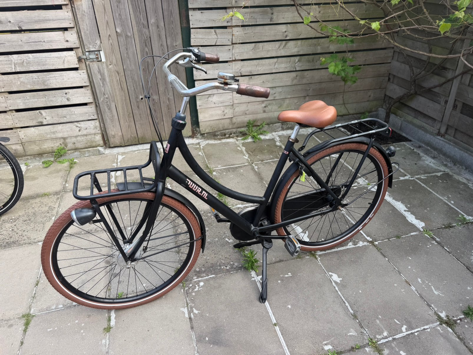 ≥ Gazelle Puur damesfiets met 28 inch wielen — Fietsen | Dames ...