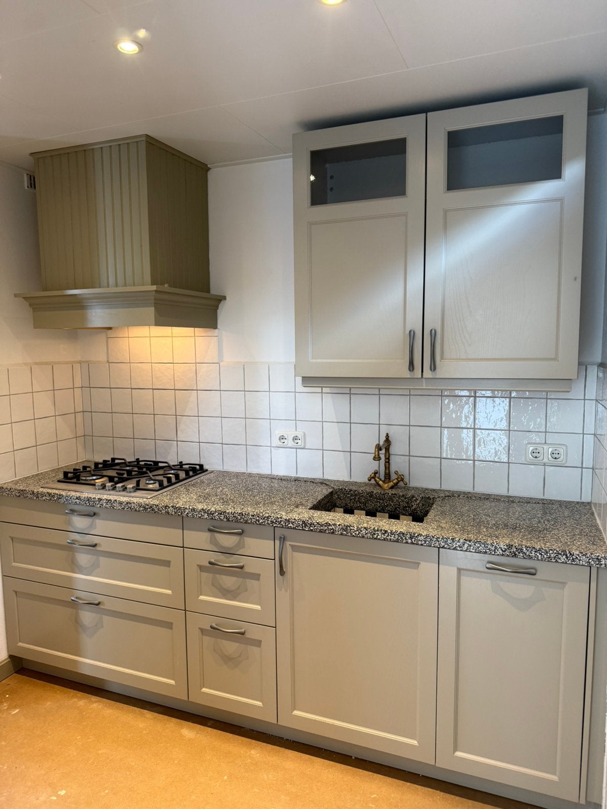 ≥ Prachtige Rechte Keuken Landelijk + Apparatuur GEDEMONTEERD — Keuken ...