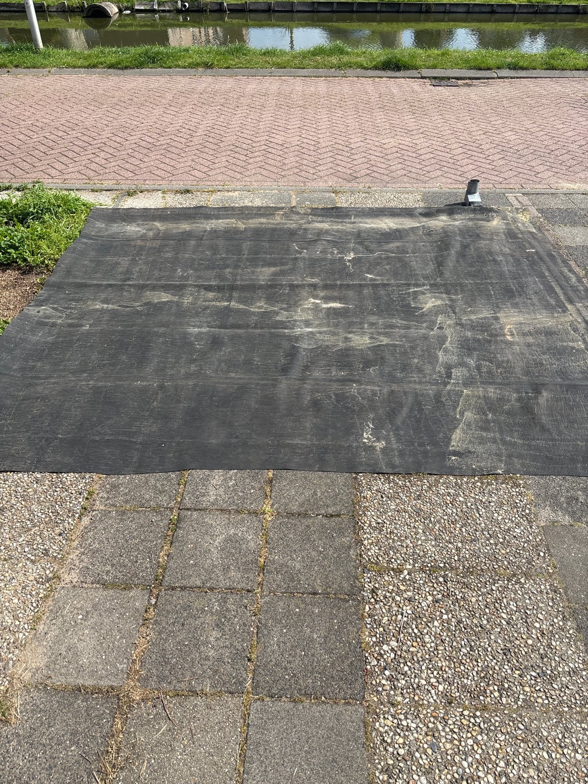 ≥ Gebruikt EPDM dakbedekking 295x250 cm met uitloop — Overige Doe-het ...