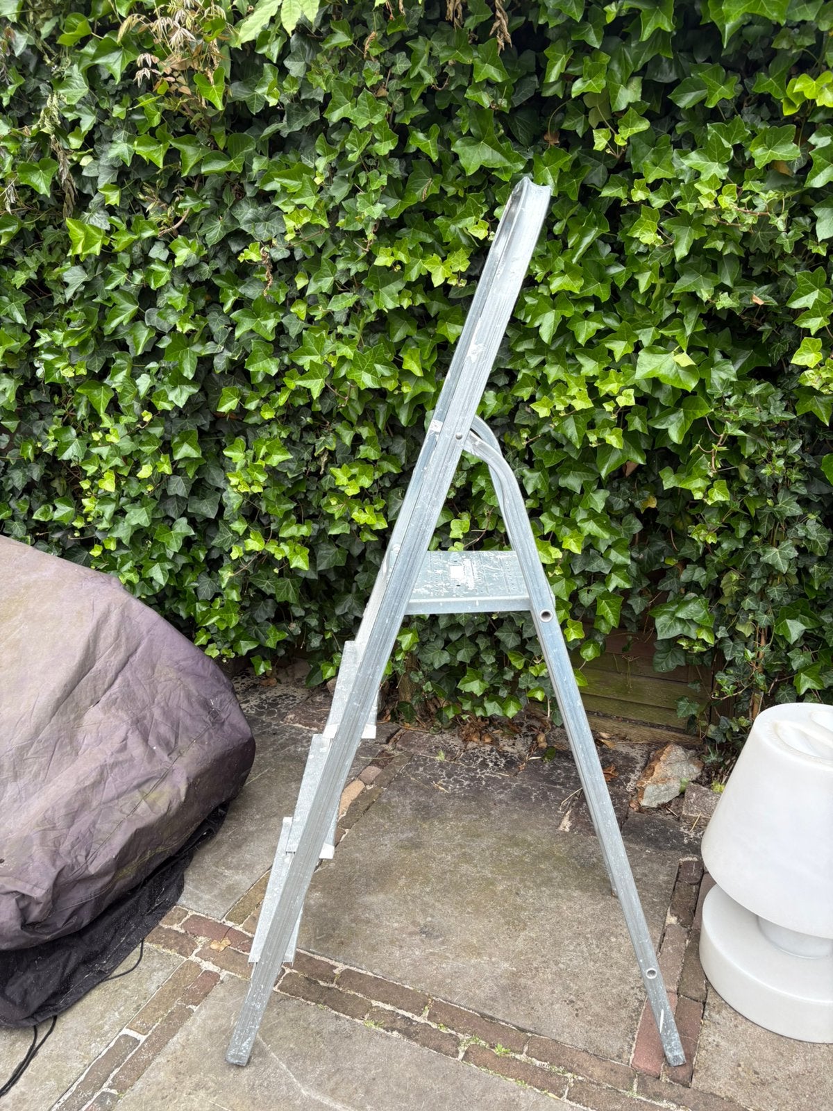 ≥ Gebruikte aluminium trap met platform (m2408291174) — Ladders en ...