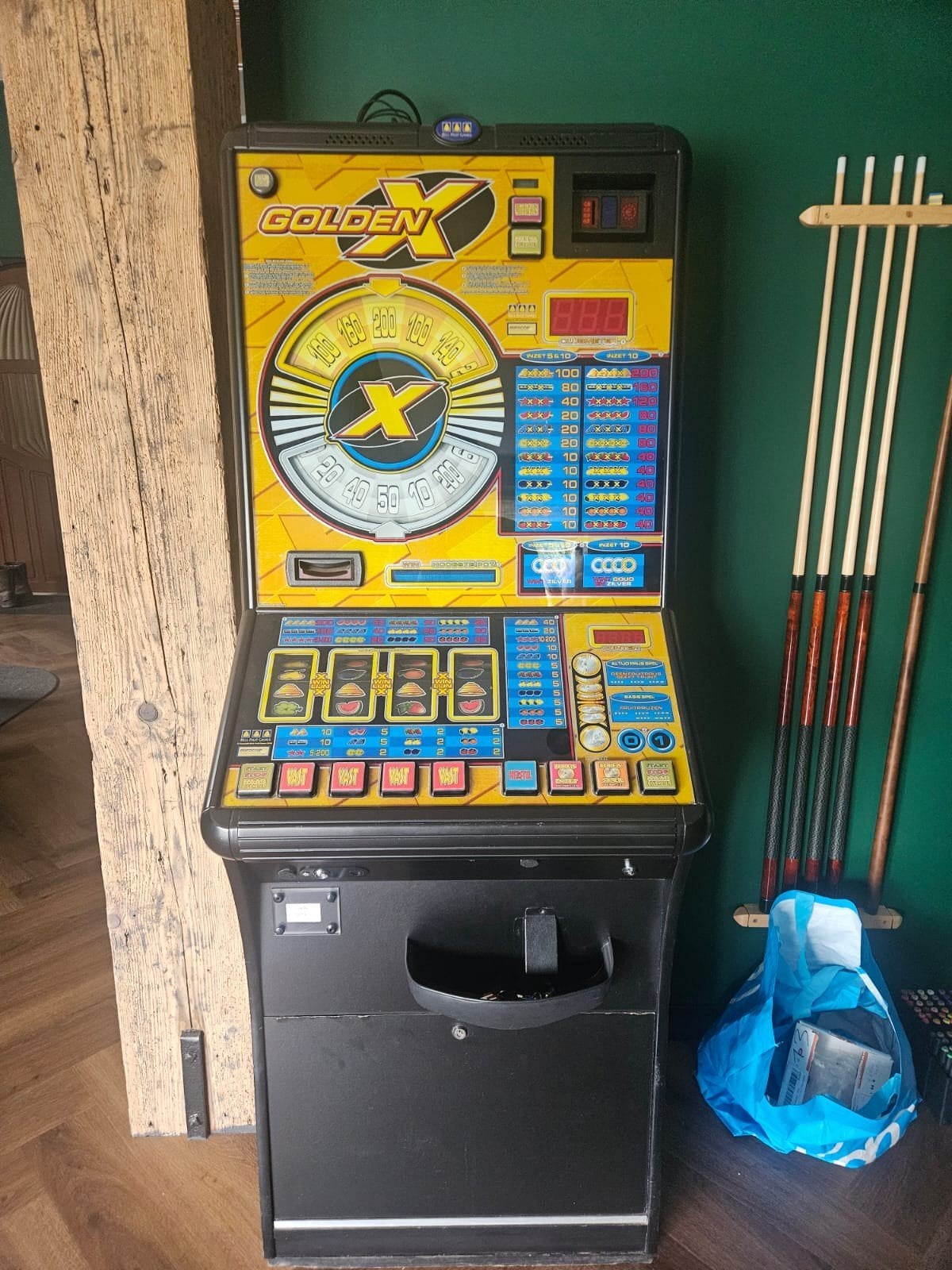 ≥ Golden X Gokkast - Hopper defect — Automaten | Gokkasten en ...