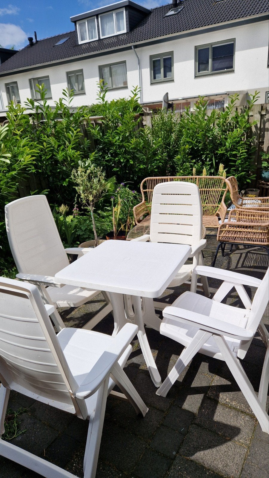 ≥ Jardin Tuinset: 5 Witte Tuinstoelen en Tafel — Tuinstoelen — Marktplaats