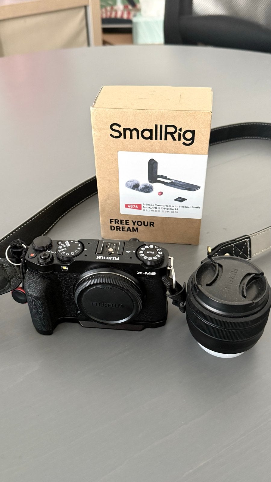 ≥ Fujifilm XM5 camera met XC15-45 lens en Smallrig accessoires ...