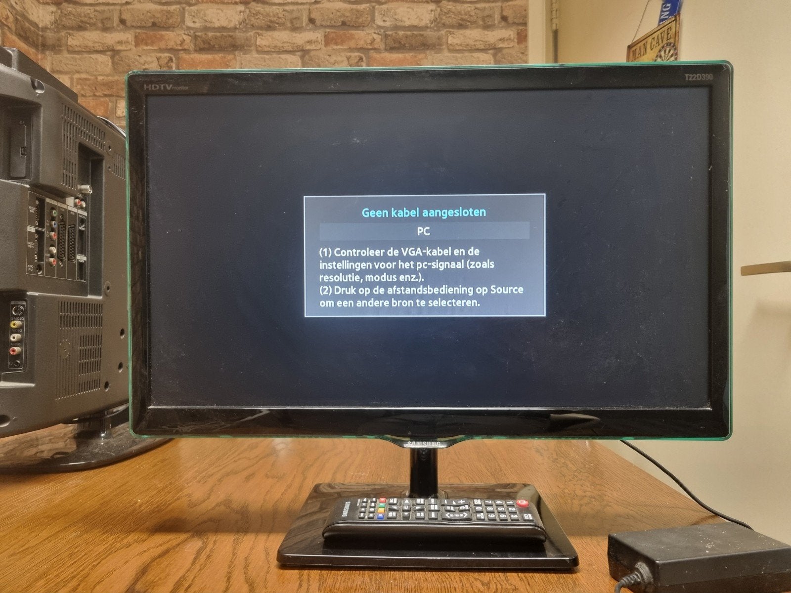 ≥ Samsung T220HD TV Monitor - 22 inch Full HD — Televisies — Marktplaats