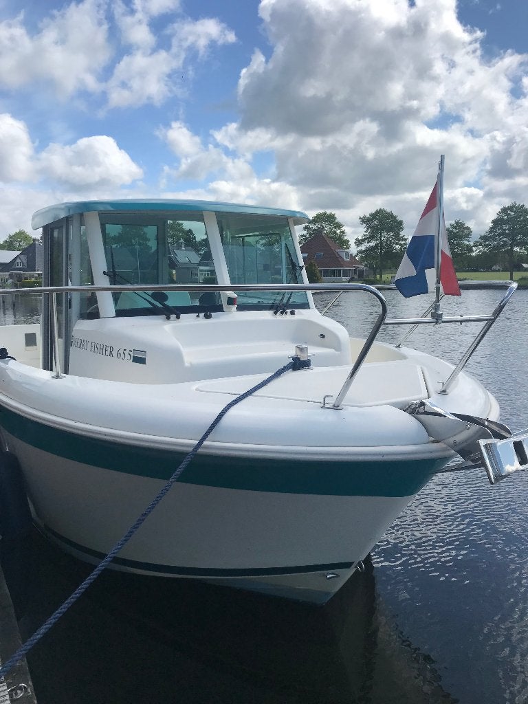 ≥ JEANNEAU MERRY FISHER 6,55 ( 110 pk diesel — Vis- en Consoleboten ...