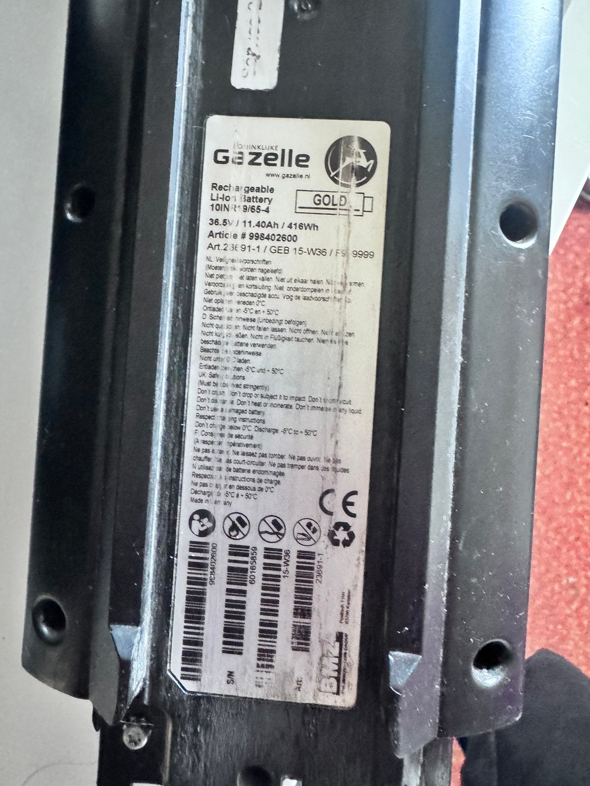 ≥ Gazelle Gold E-bike Battery + Original Charger — Fietsaccessoires ...