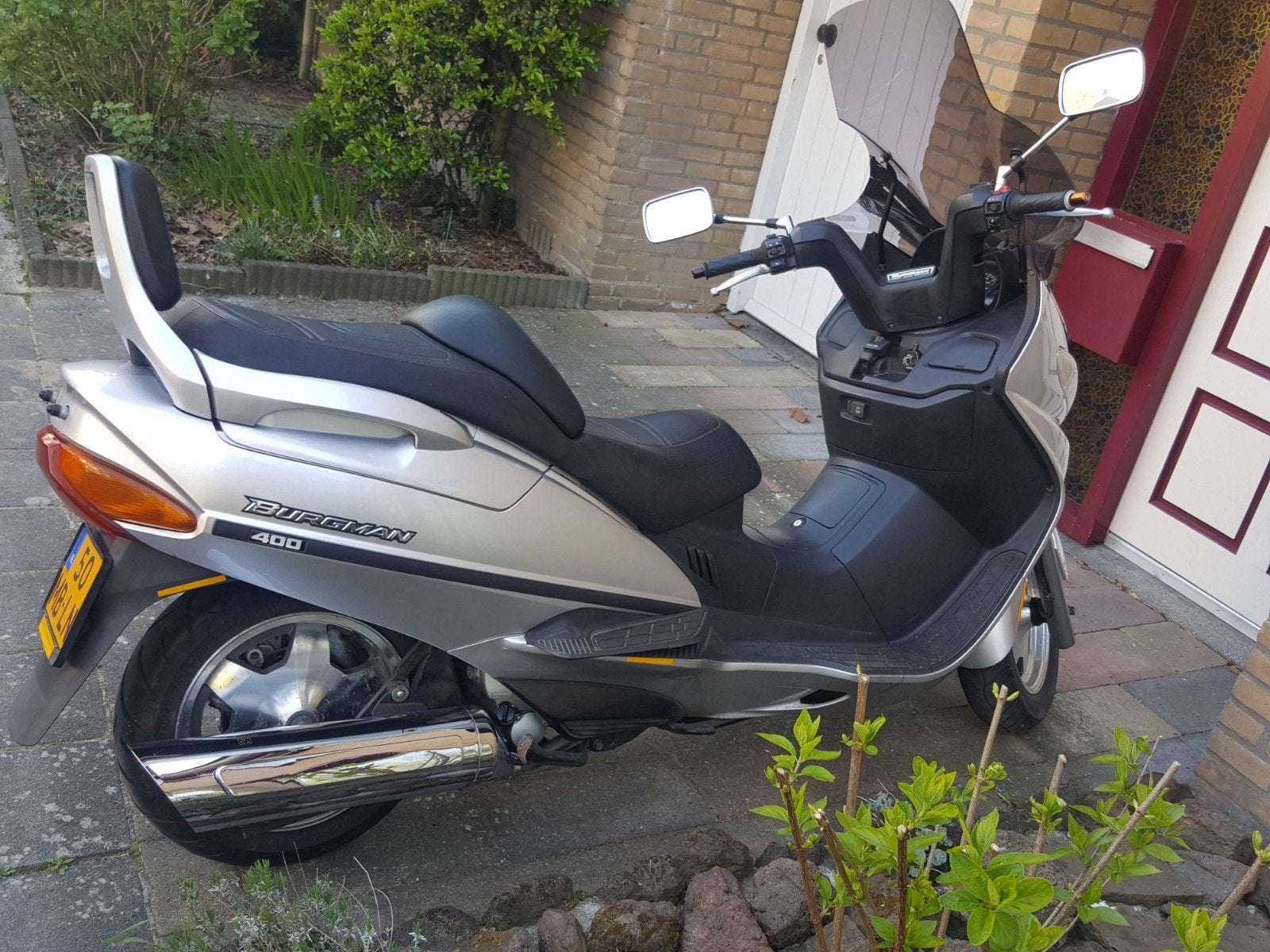 ≥ Suzuki Burgman 400 Scooter - Goed Onderhouden — Auto en Motor ...