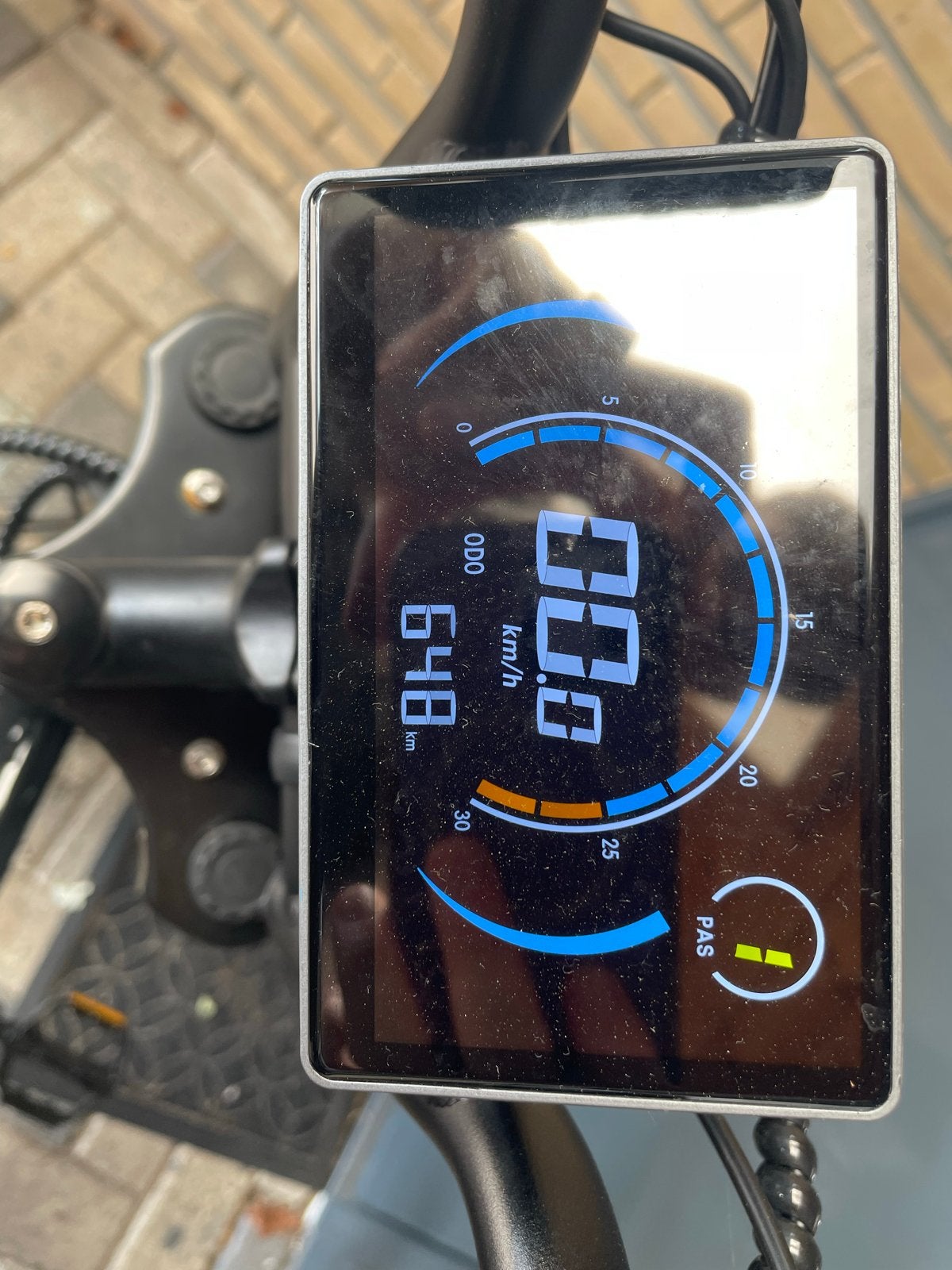 ≥ CrossBoss C80 E-bike - Fatbike + telefoonhouder — Elektrische fietsen ...