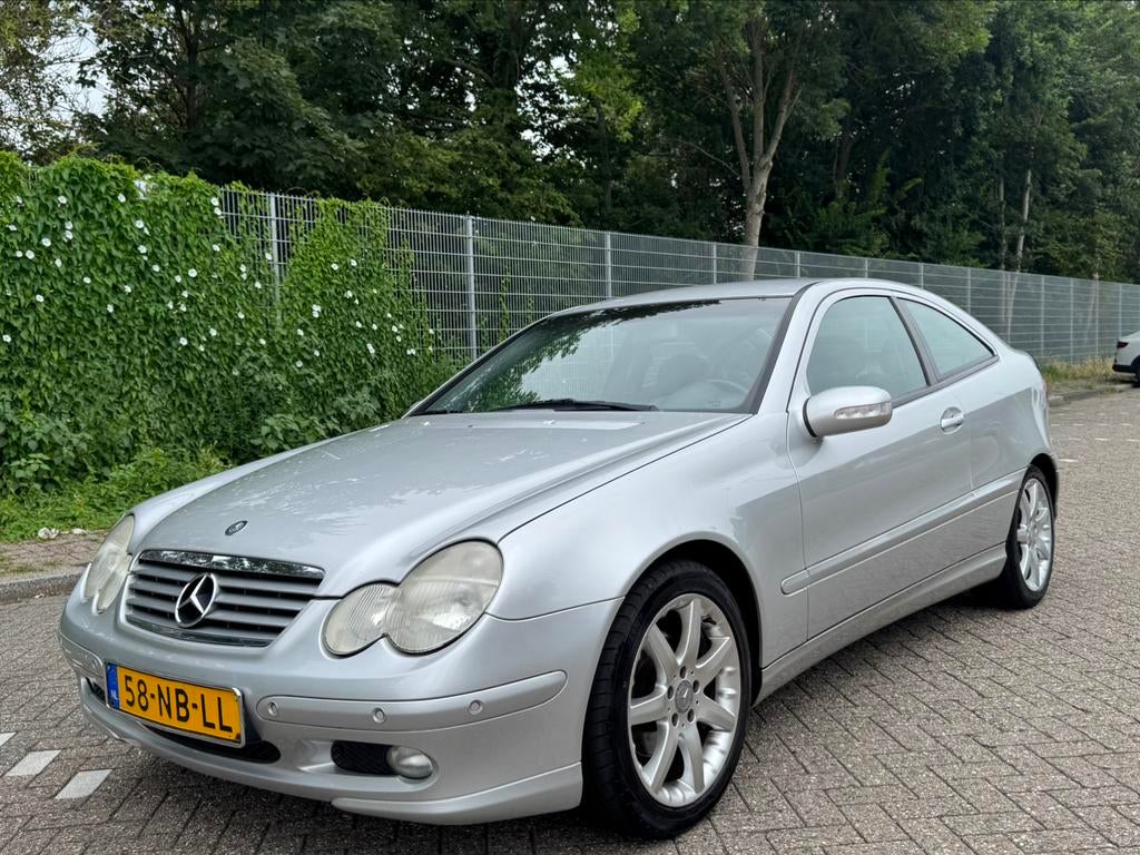 ≥ Mercedes-Benz C-Klasse 1.8 C180 Kompr Sportcoupe 2003 Grijs ...