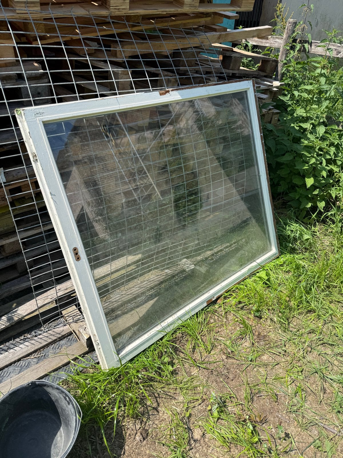 ≥ Houten kozijn met dubbel glas (144x120 cm) — Glas en Ramen — Marktplaats