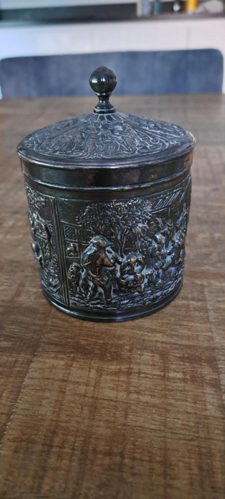 ≥ Vind douwe egberts theedoos in Antiek | Goud en Zilver op Marktplaats