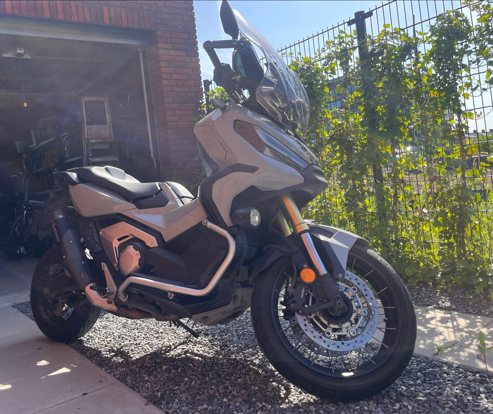 ≥ Honda X-ADV 750 - Avontuurlijke Motorscooter — Motoren | Honda ...